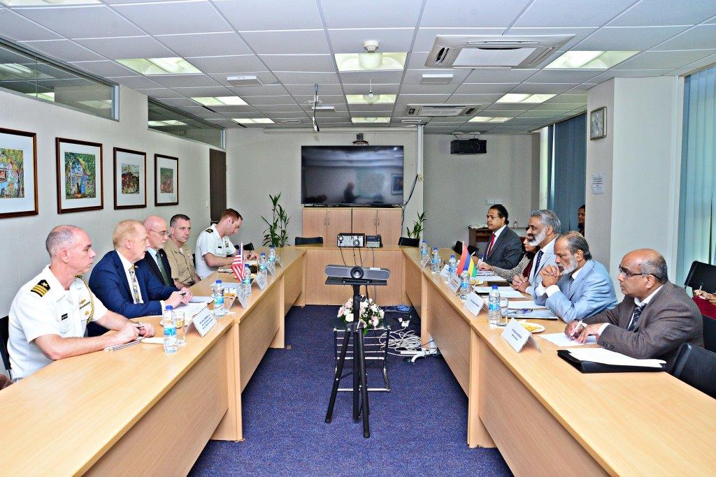 Mauritius and the United States discuss security cooperation in the ...