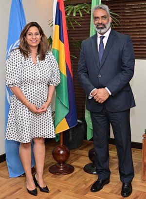 New IOM Chief of Mission presents Letter of Introduction to Minister ...